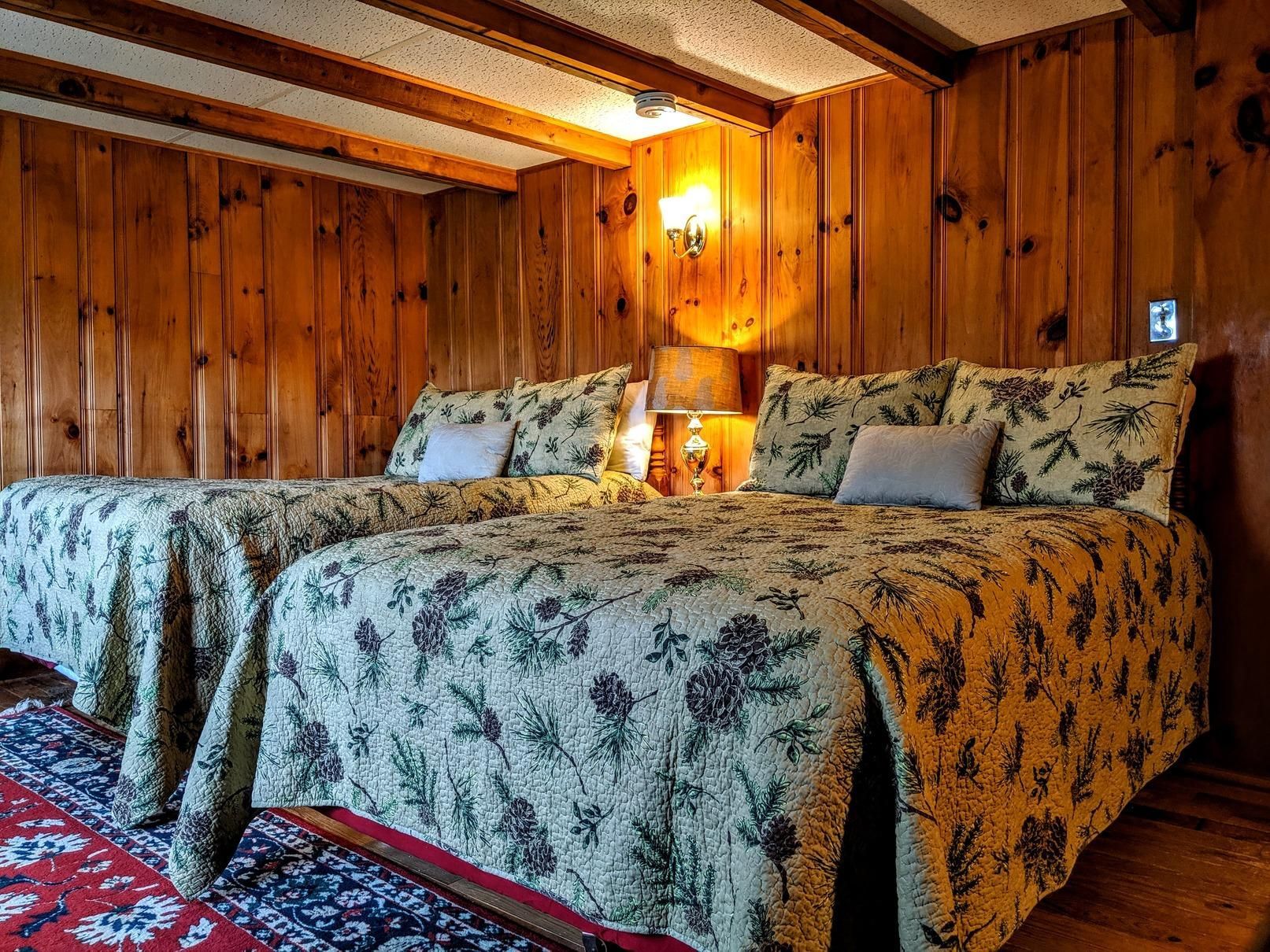 Snowvillage Inn Rooms | New Hampshire