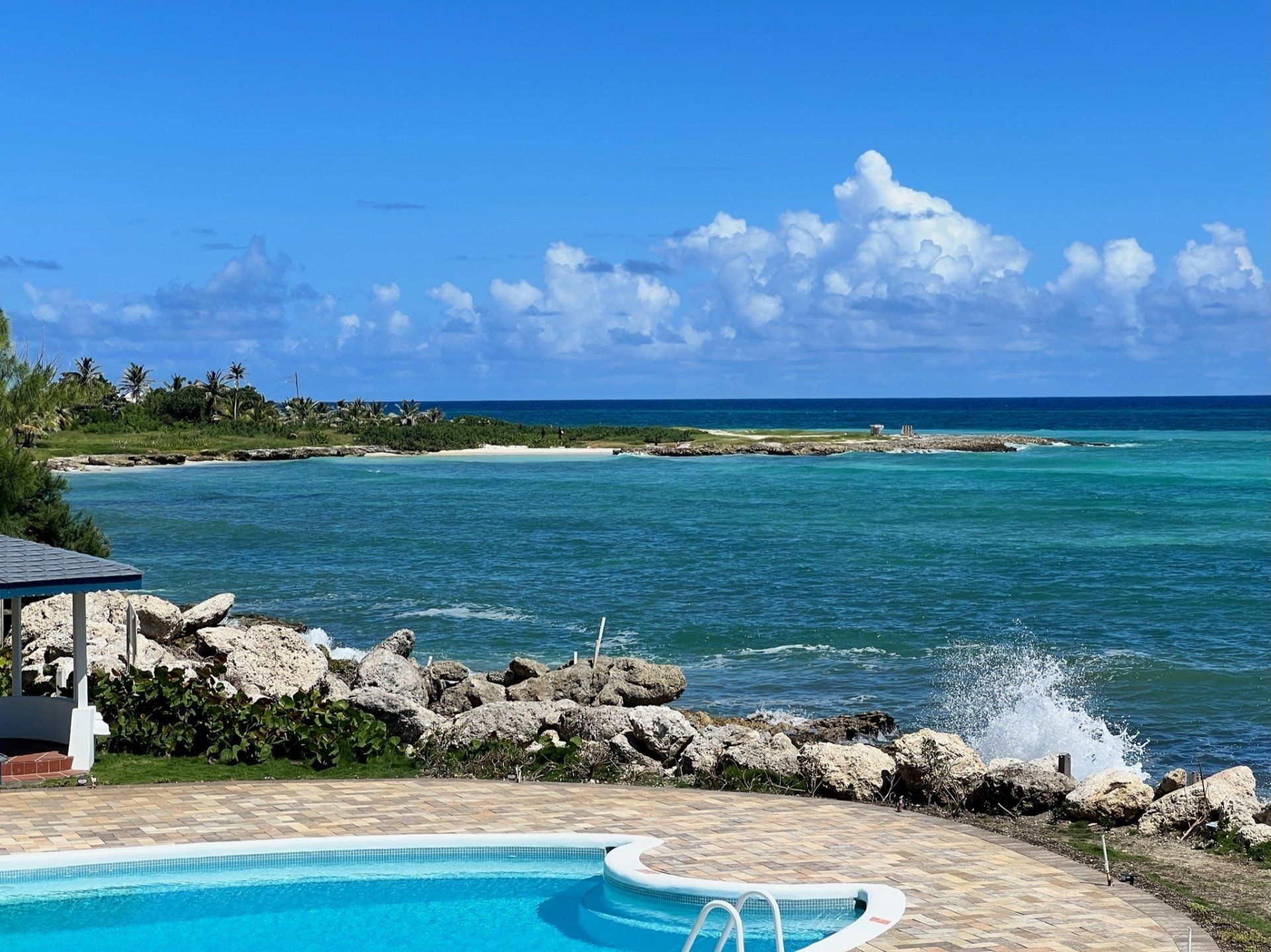 OceanBlue Resort | Rooms | Private en-suite hotel rooms in Barbados ...