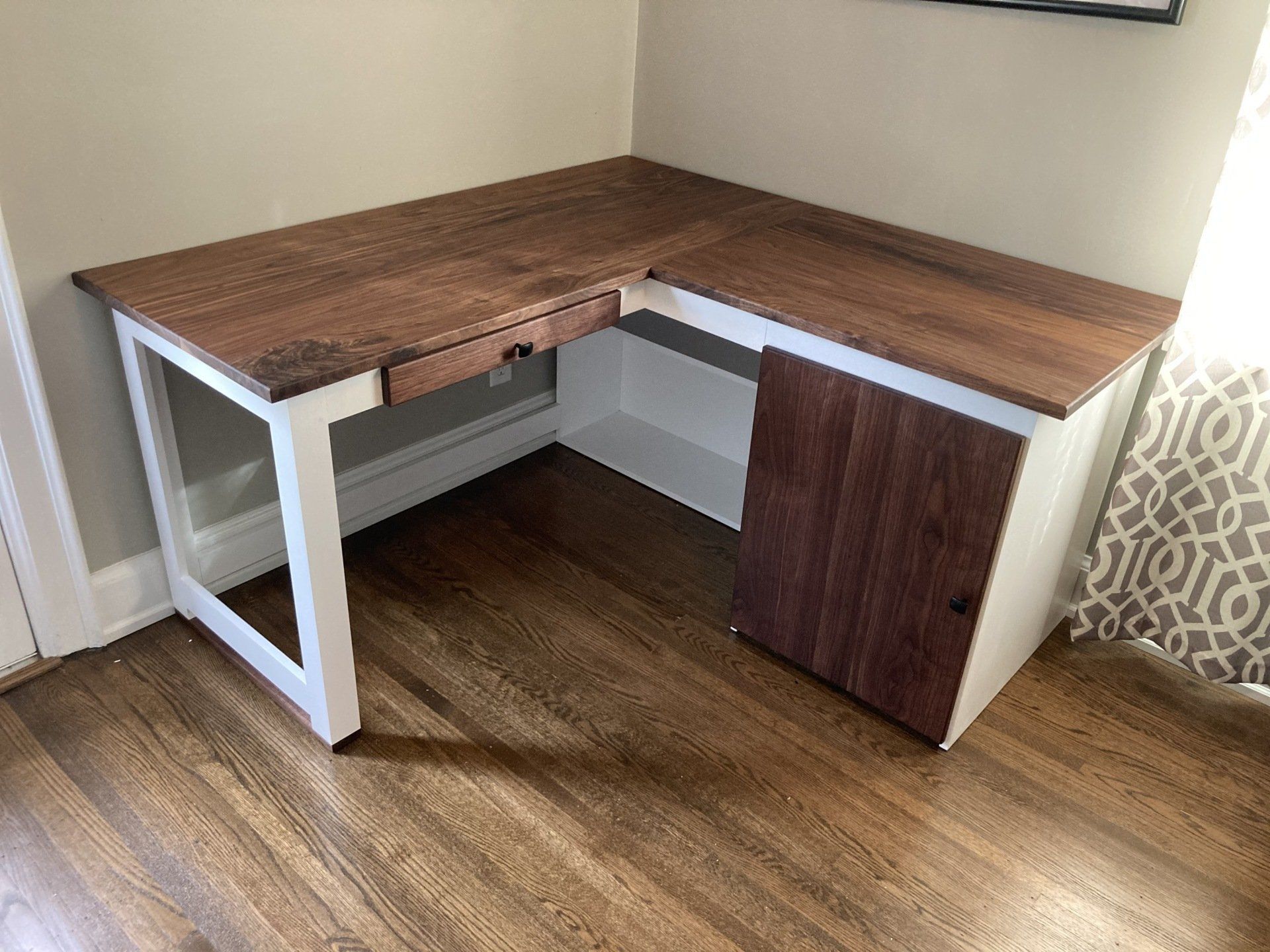 Handmade Wooden Tables & Furniture Gallery | Buffalo Custom Woodworking