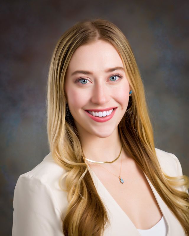 Lisa Coombs's Instagram, Twitter & Facebook on IDCrawl