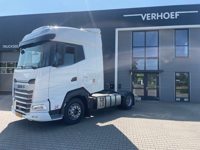 Verhoef Zevenaar, uw totaalpartner voor mobiliteit en transport.