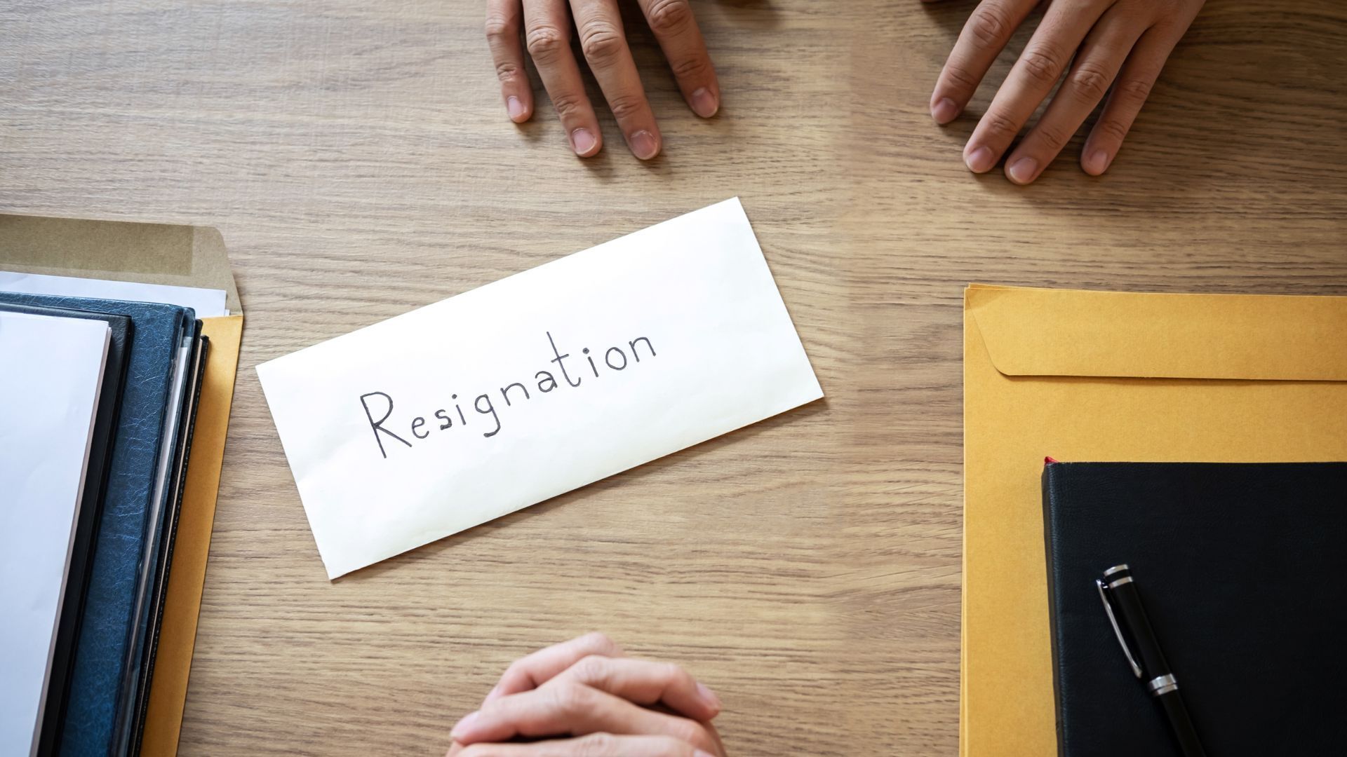 How to resign from your job the right way heading into the new year