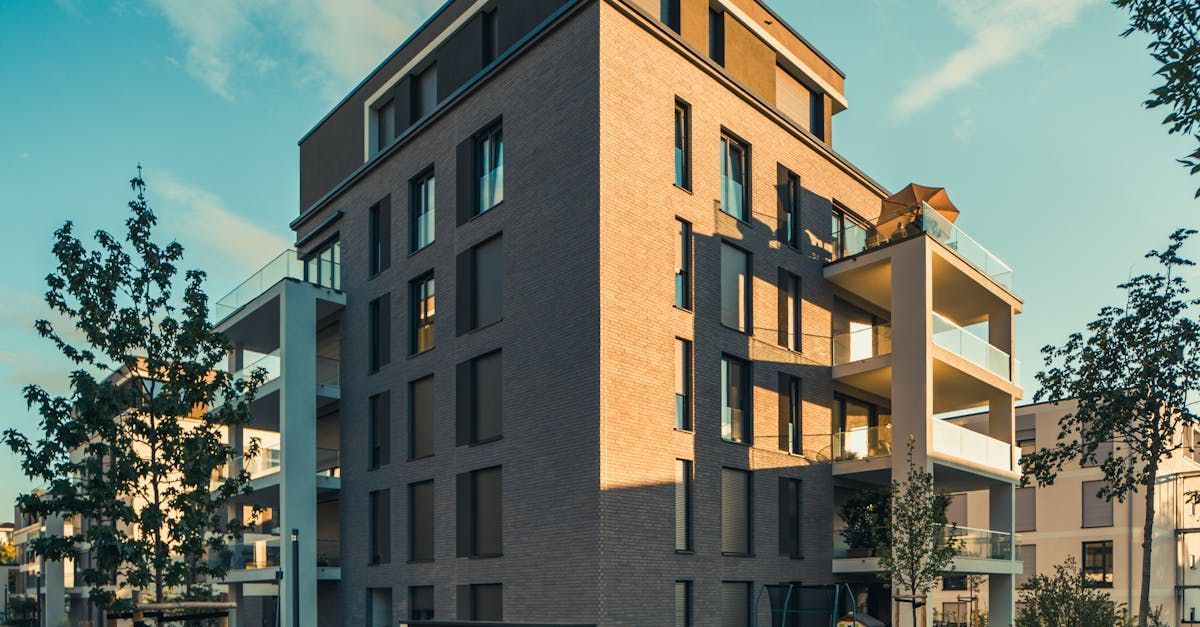 Why should you sell through a modern auction house?