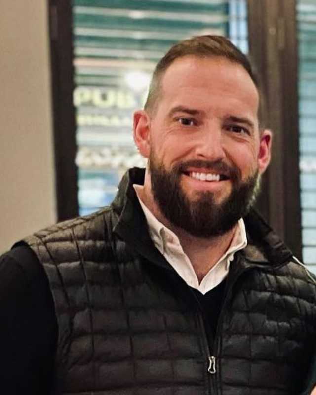 Mike Mclaughlin's Instagram, Twitter & Facebook on IDCrawl