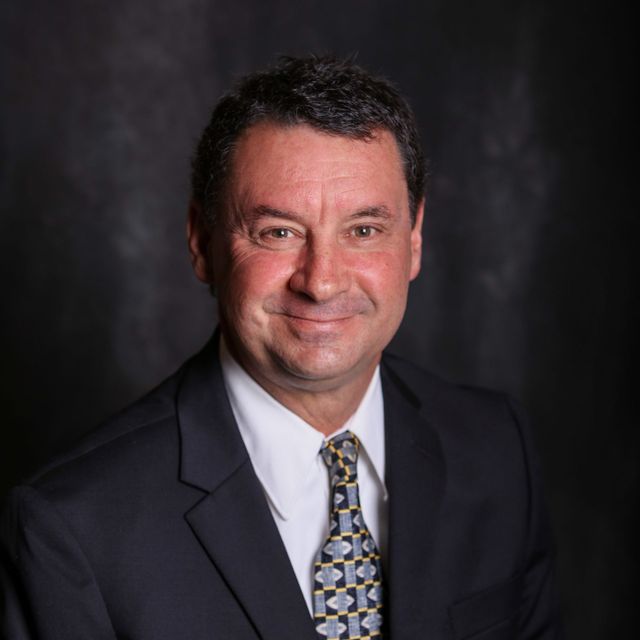 Moe Rodriguez's Instagram, Twitter & Facebook on IDCrawl