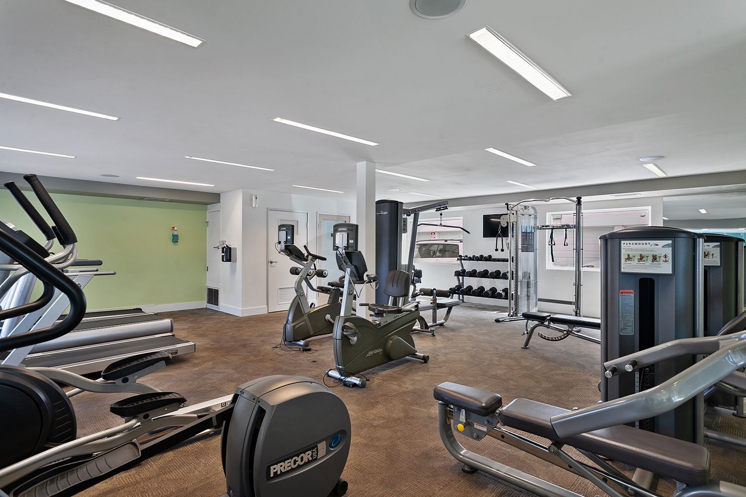 Amenities | The Circle | Long Beach, CA