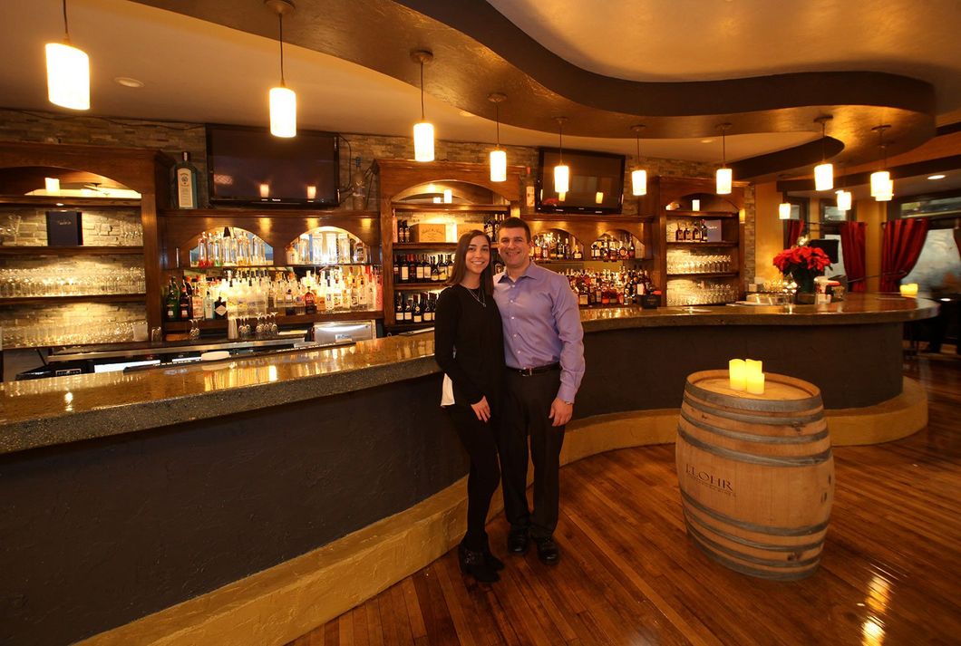 Tavolo Wine Bar & Tuscan Grille