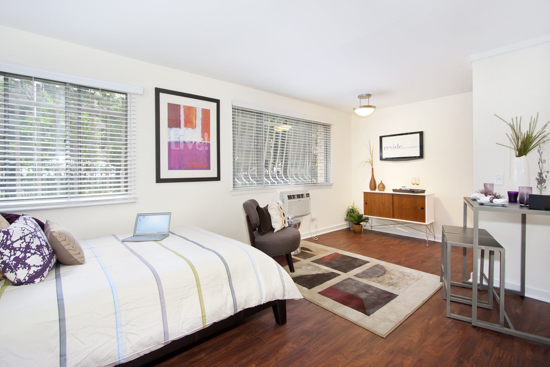 Floor Plans | Reside at 2727 | Lincoln Park Chicago Apartments