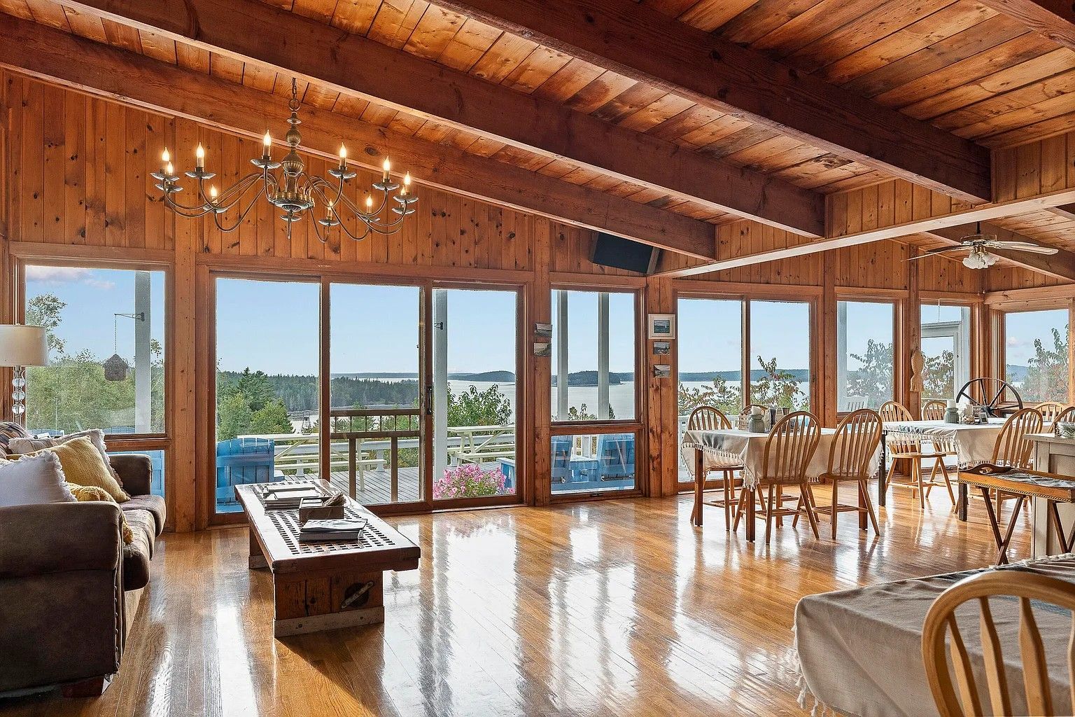 The Bluff House Inn, Maine: Inns and Cabins overlooking Frenchman bay