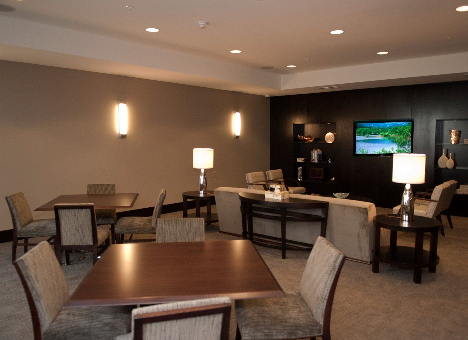 201 Twenty One | Image Gallery for 201 Tewnty One Apartments