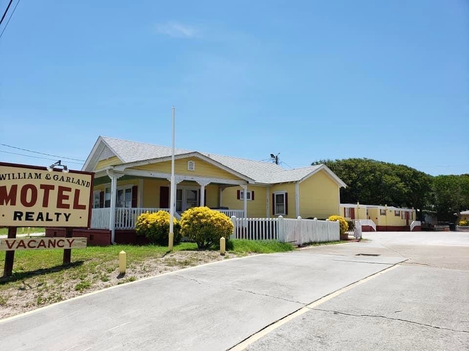 Gallery | The William & Garland Motel