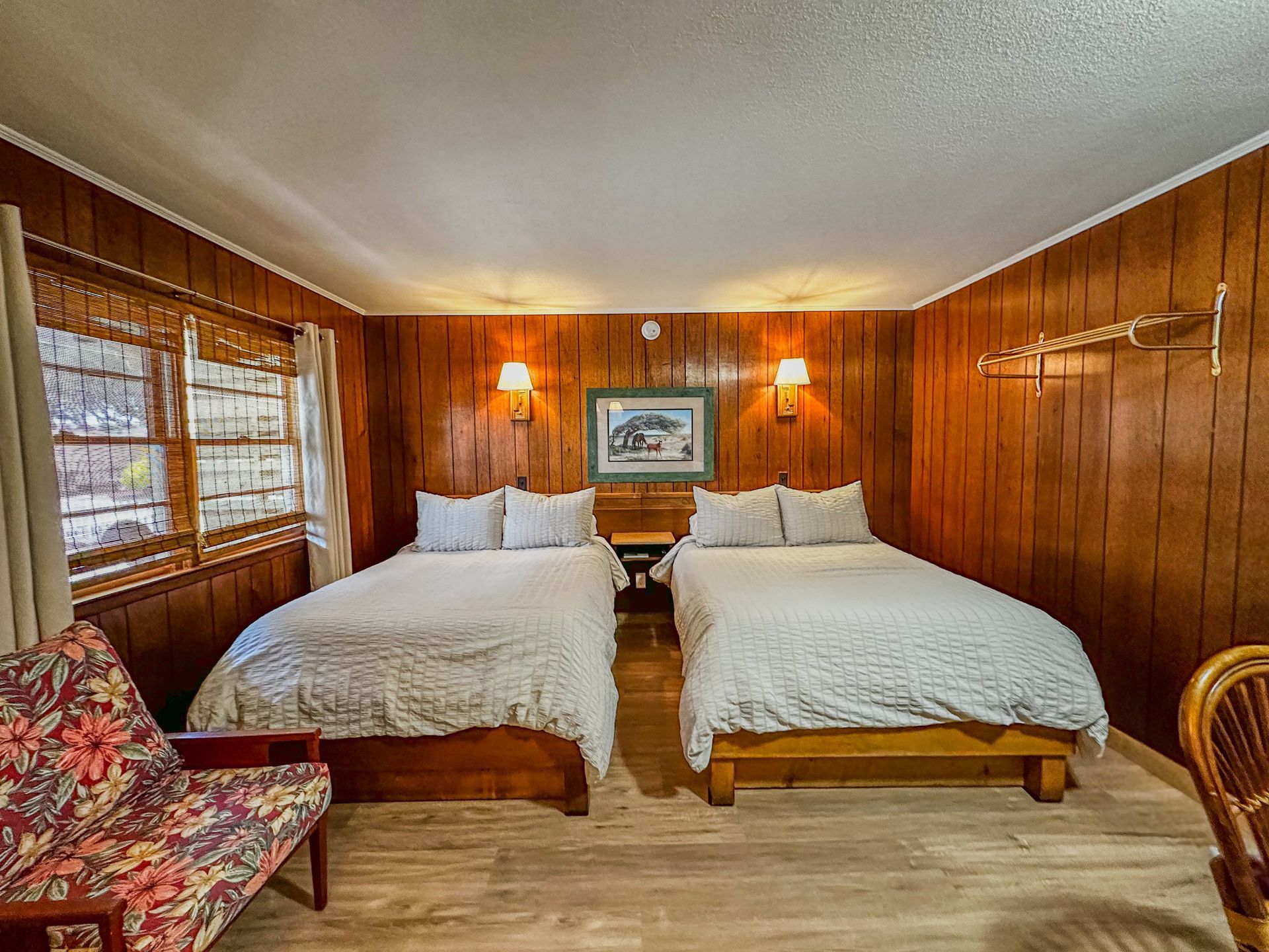 Rooms | The William & Garland Motel