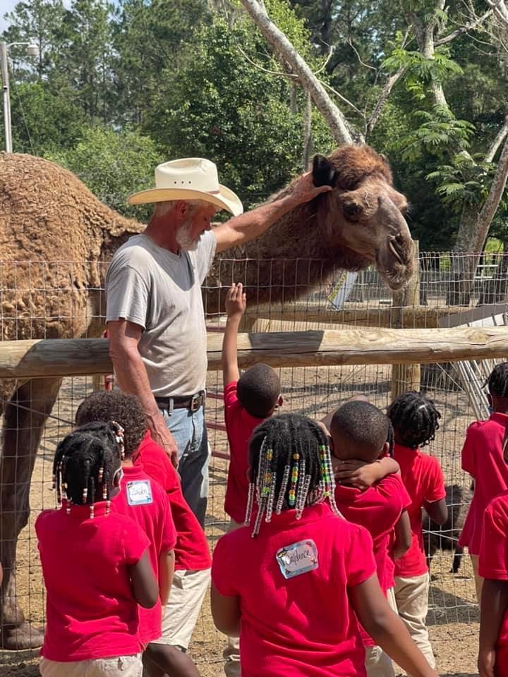 Field Trips at Fifth Day Farms - Learn and have fun! 229-413-3242