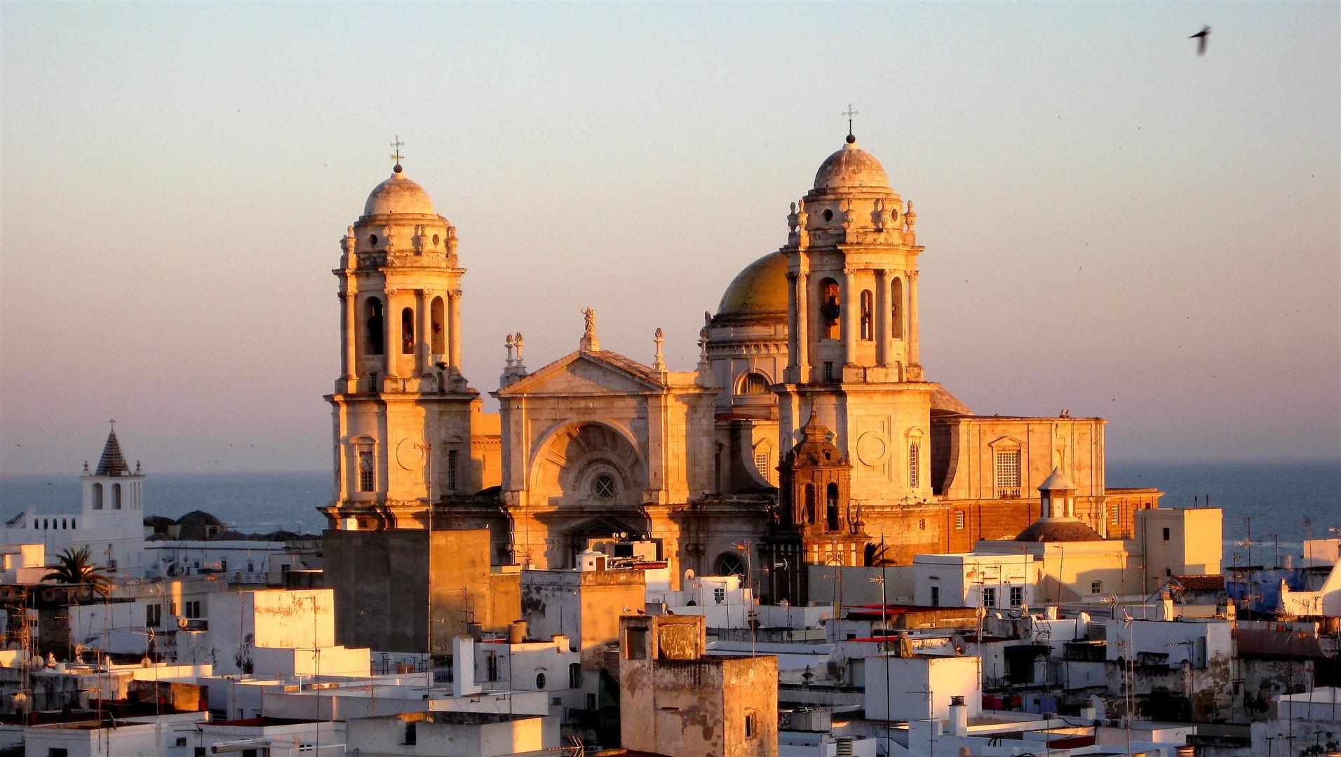Private Cadiz Tours | Vip Malaga Tours | Spain