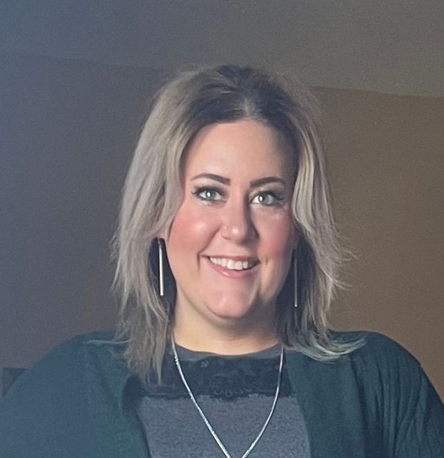 Sandra Snodgrass's Instagram, Twitter & Facebook on IDCrawl