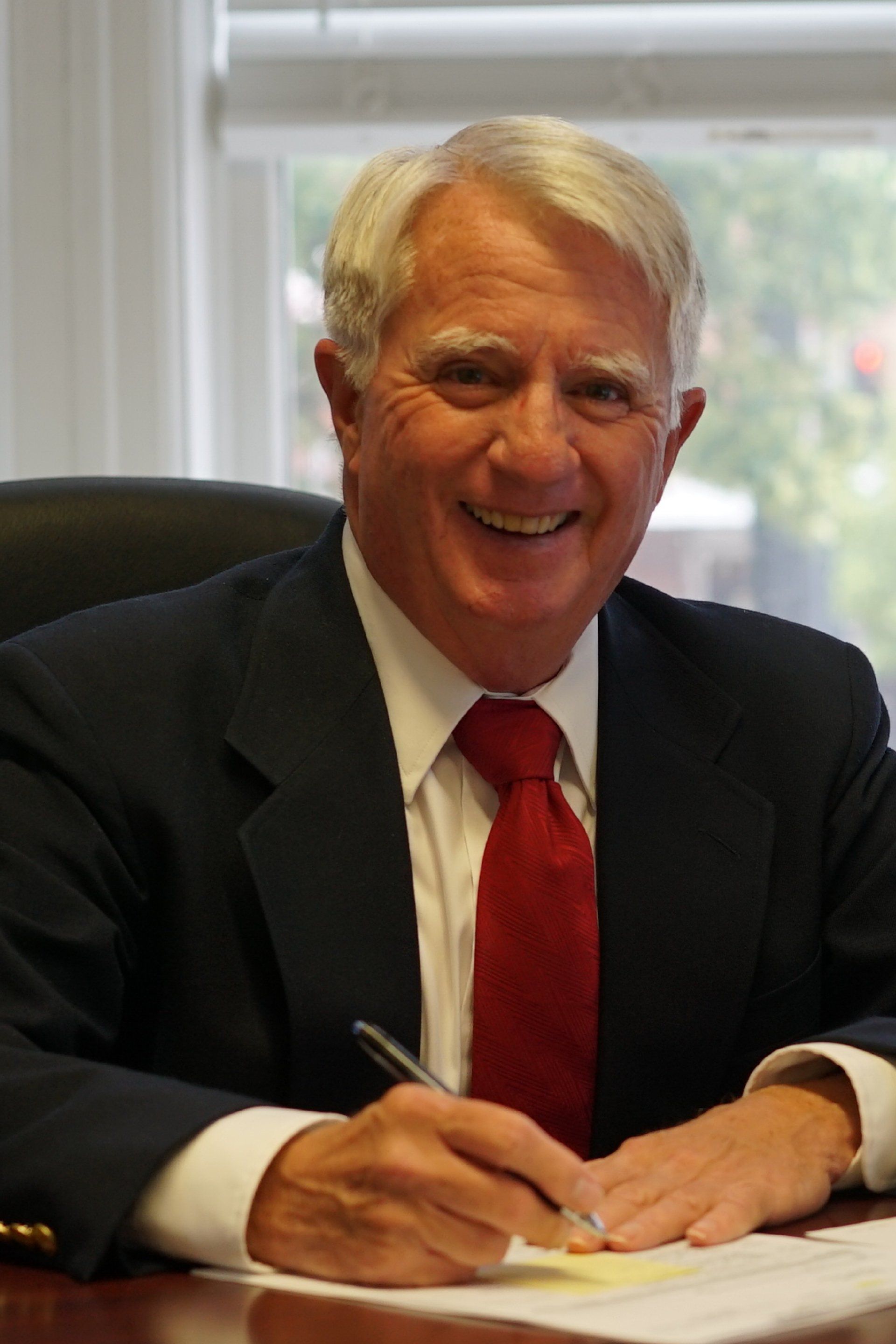 Edgewater Insurance + Real Estate