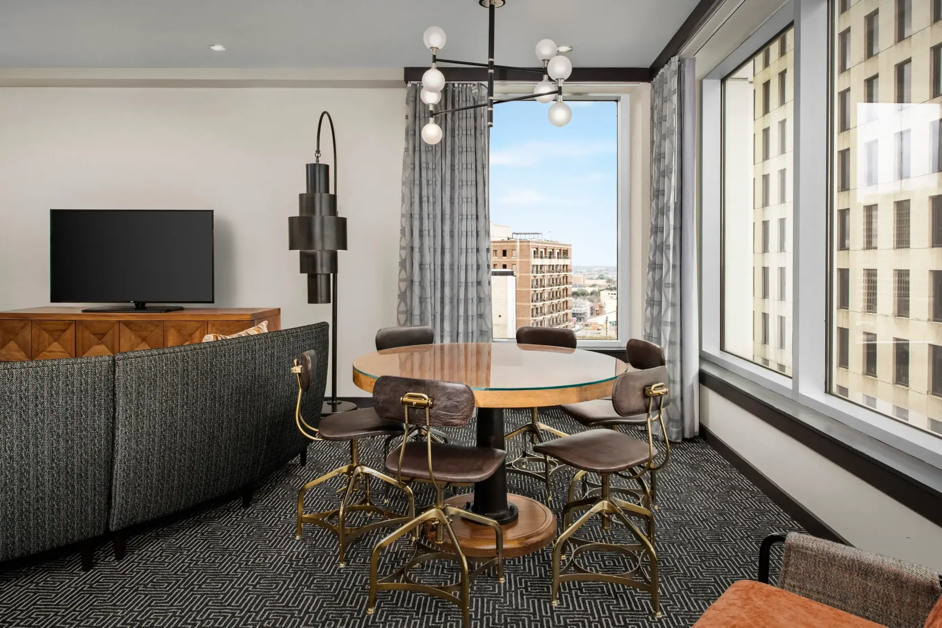 Rooms & Suites | The Troubadour Hotel New Orleans