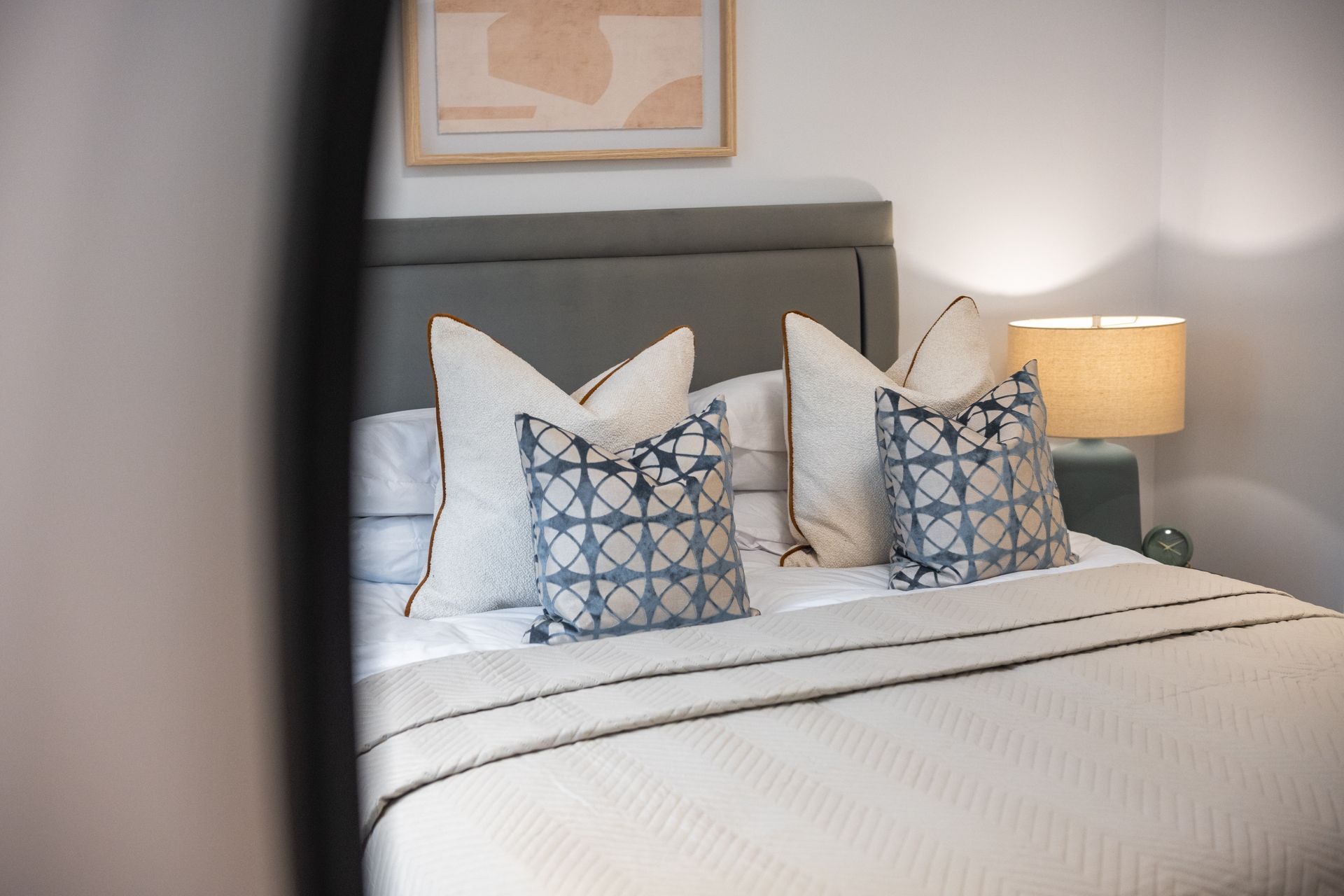 Dolphin Square | Flats and Apartments to Rent in London