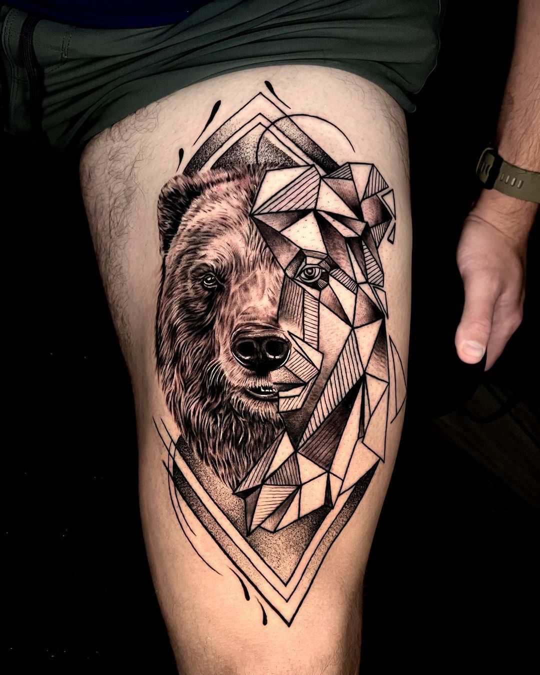 Platinum Tattoos & Body Piercings l San Antonio, TX