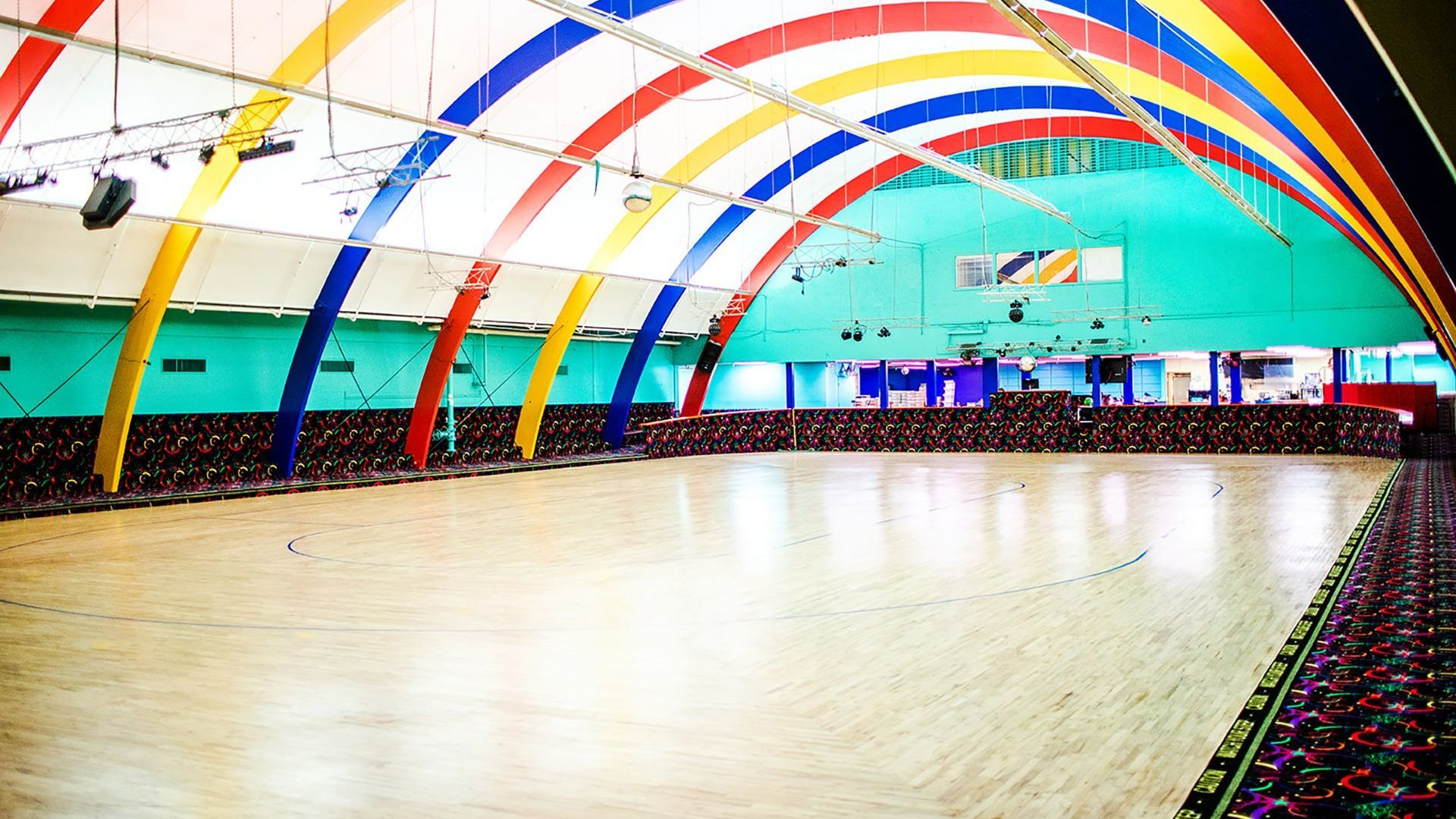 Skateworld - Roller Skating Fun for Everyone!