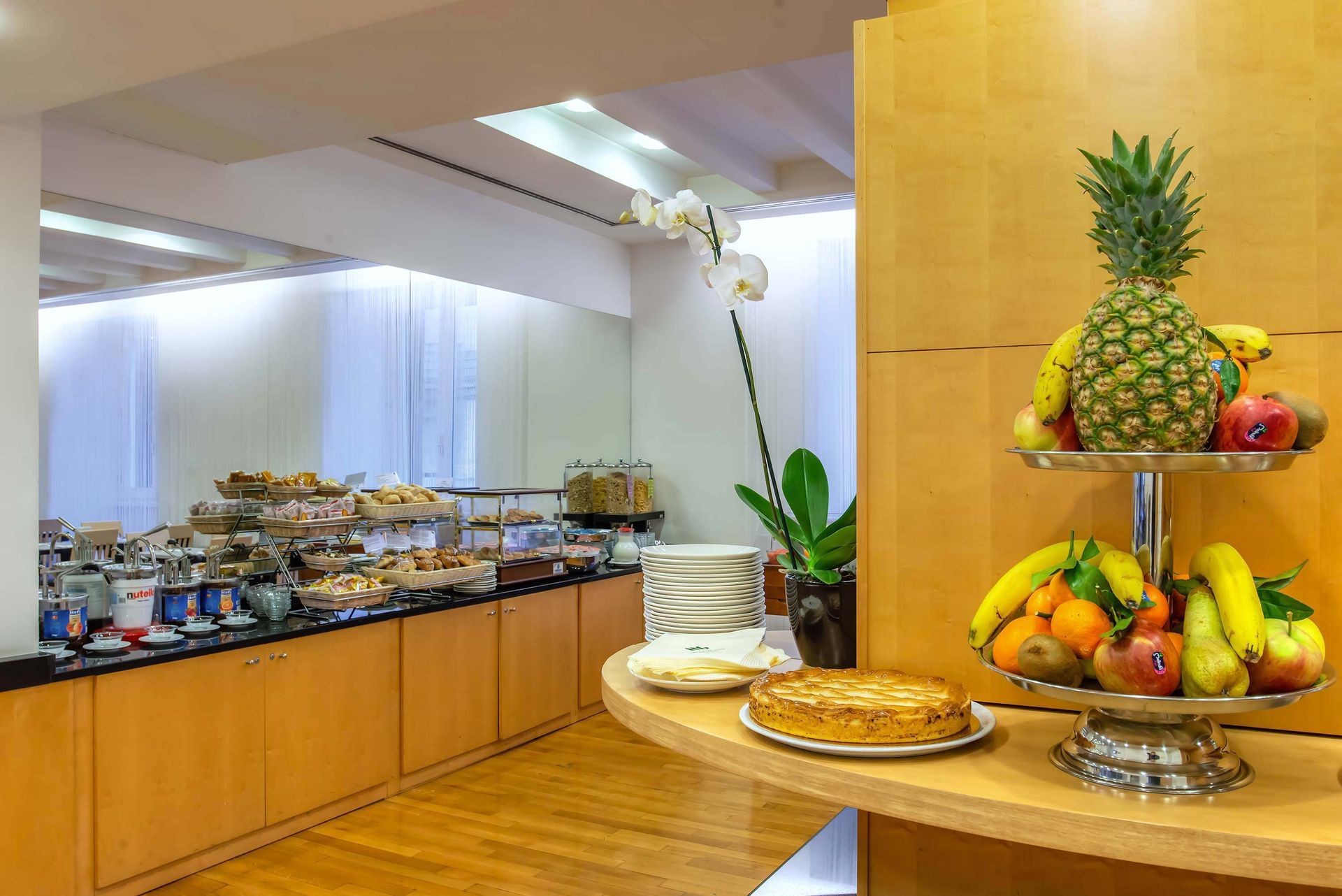 Book a four-star hotel | Rome | Hotel Genova