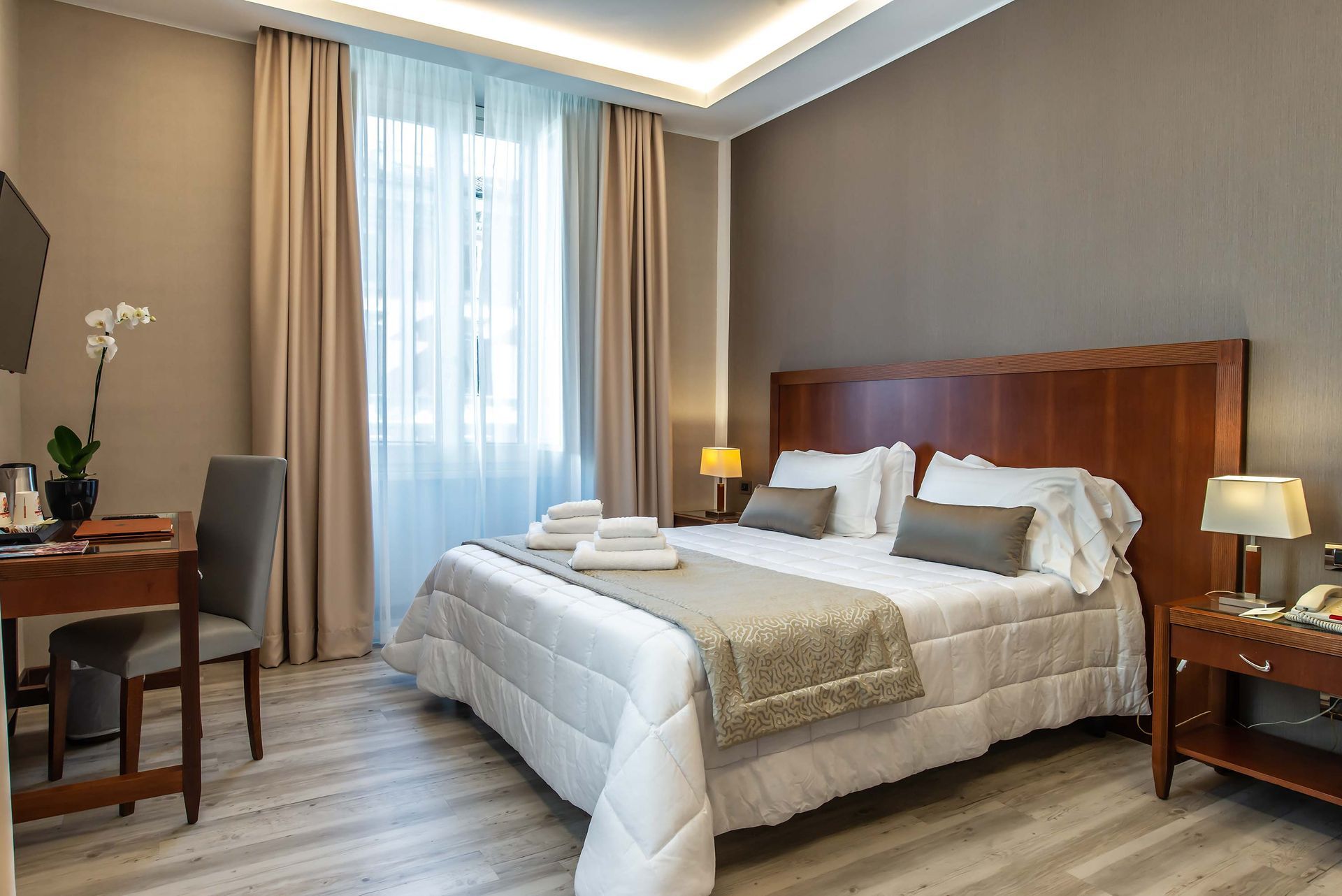 Book a hotel room | Rome | Hotel Genova