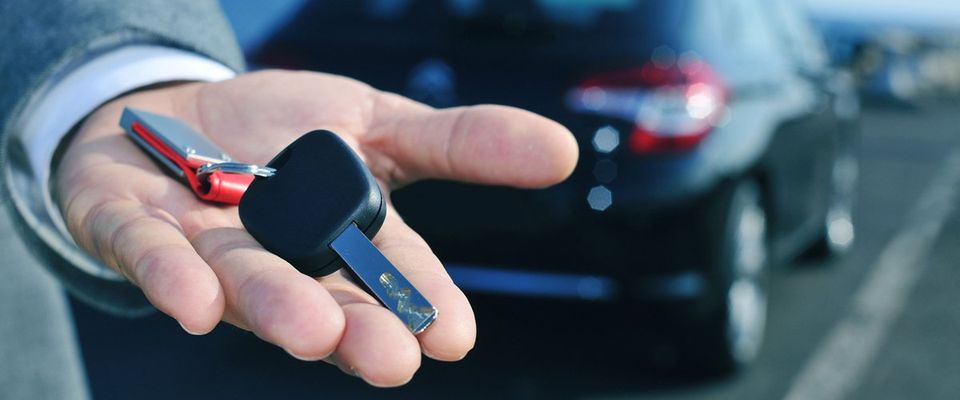 Tips For Using A Courtesy Car - Macmillan Education Bookstore