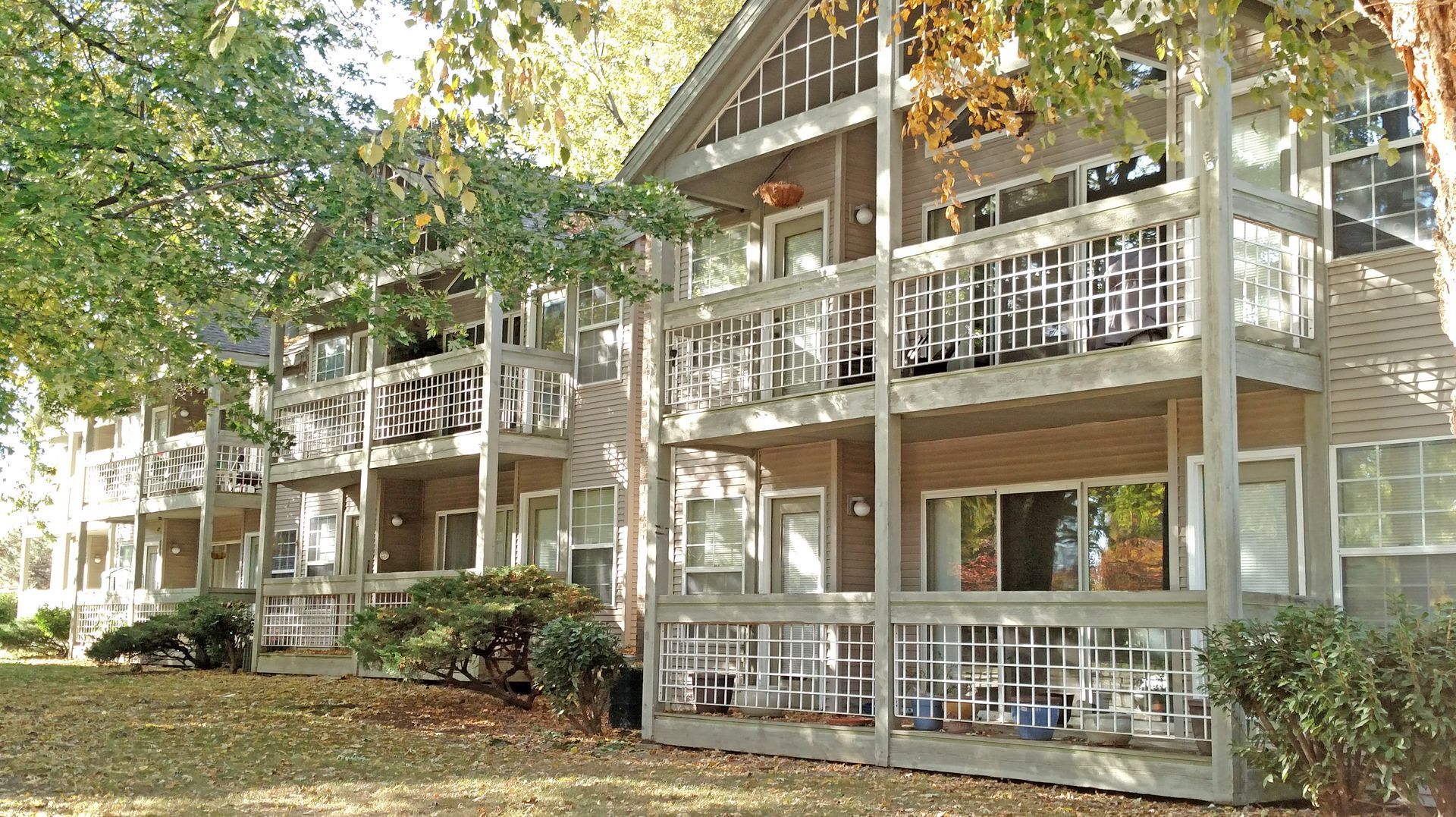 Ginger Creek by Royse + Brinkmeyer Apartments | Champaign, IL