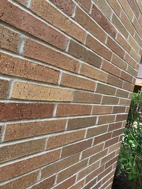 How do you know if you need tuckpointing work done to your home?