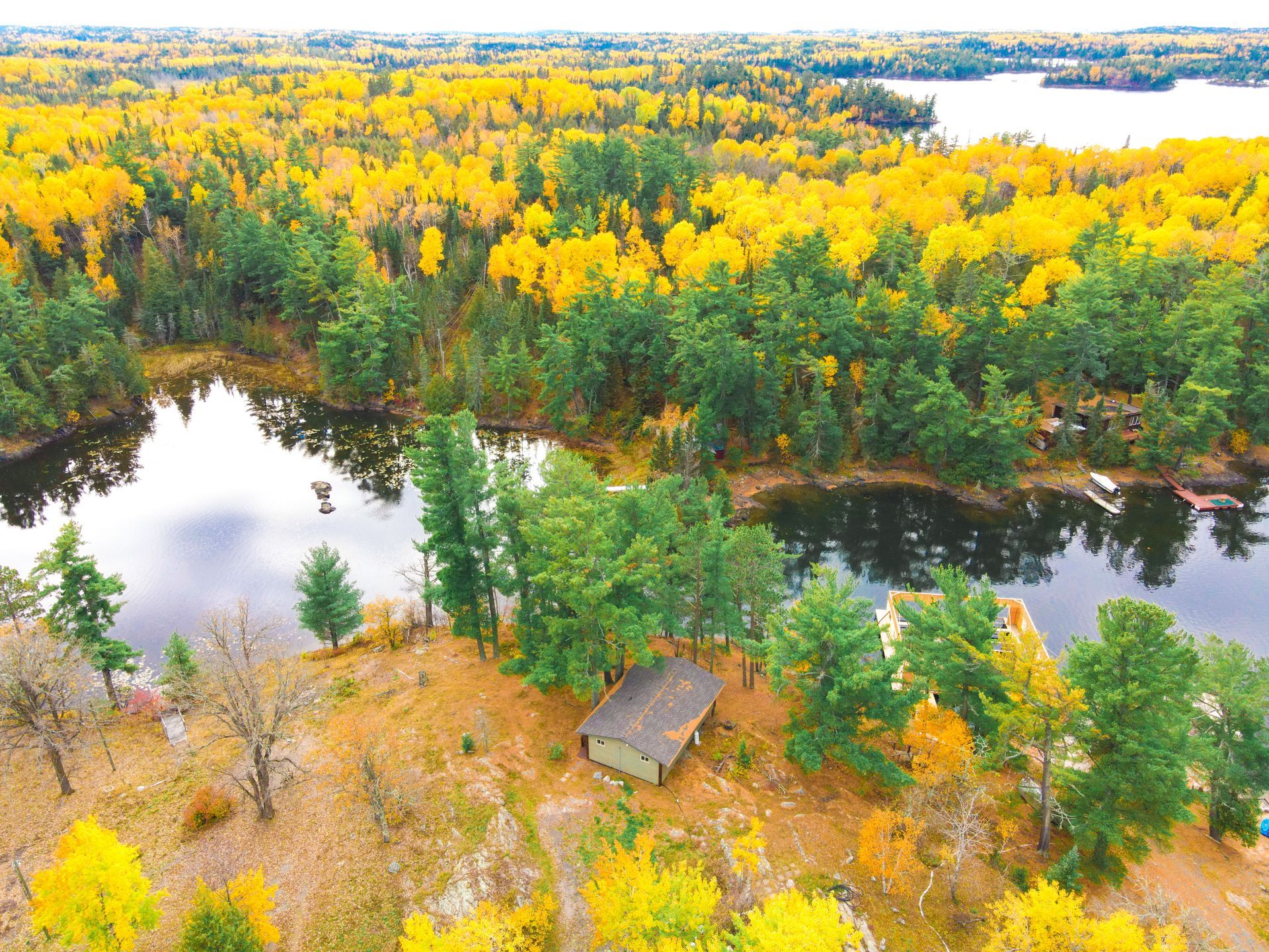 Exterior Views | White Pine Lodge