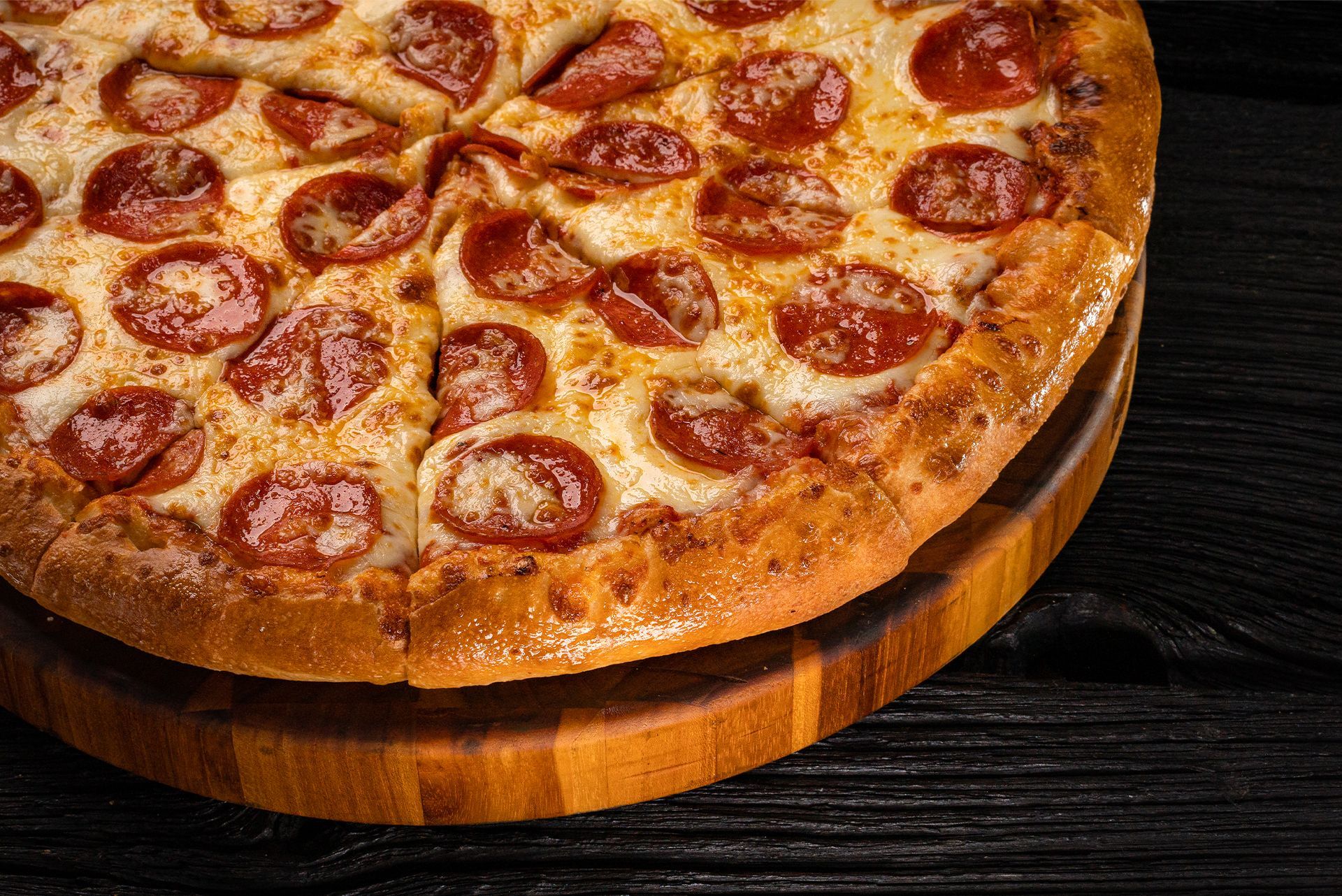HAPPY'S PIZZA IN BURTON GIVES AWAY FREE PIZZAS