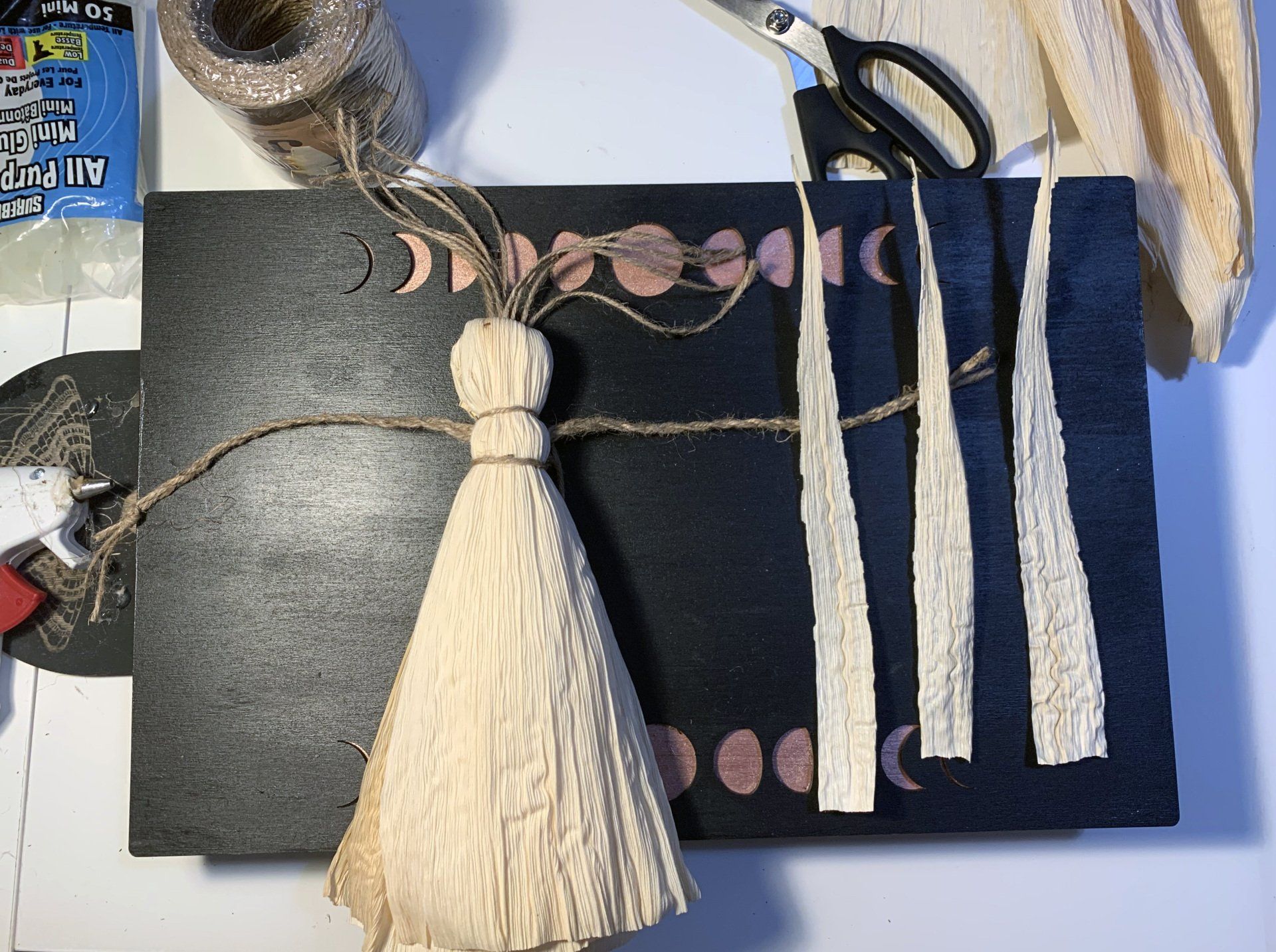 Celebrate the Harvest: DIY Corn Dollies