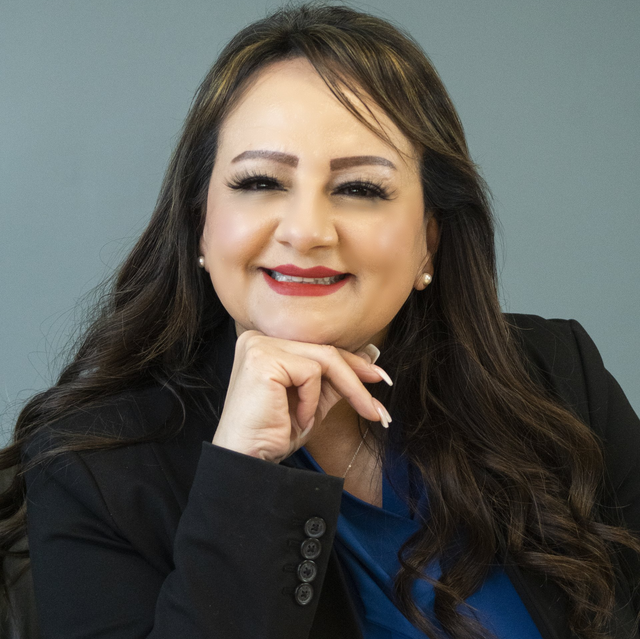 Elizabeth Castillo's Instagram, Twitter & Facebook on IDCrawl