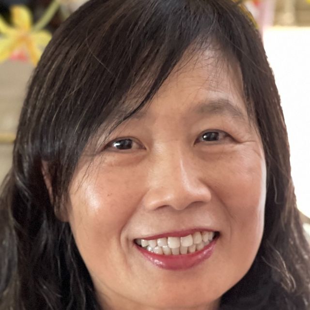 Yen Lee's Instagram, Twitter & Facebook on IDCrawl