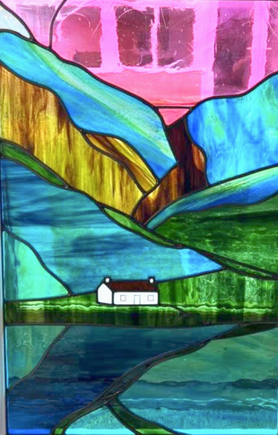 Stained glass manufacturers | Distinctive Stained Glass