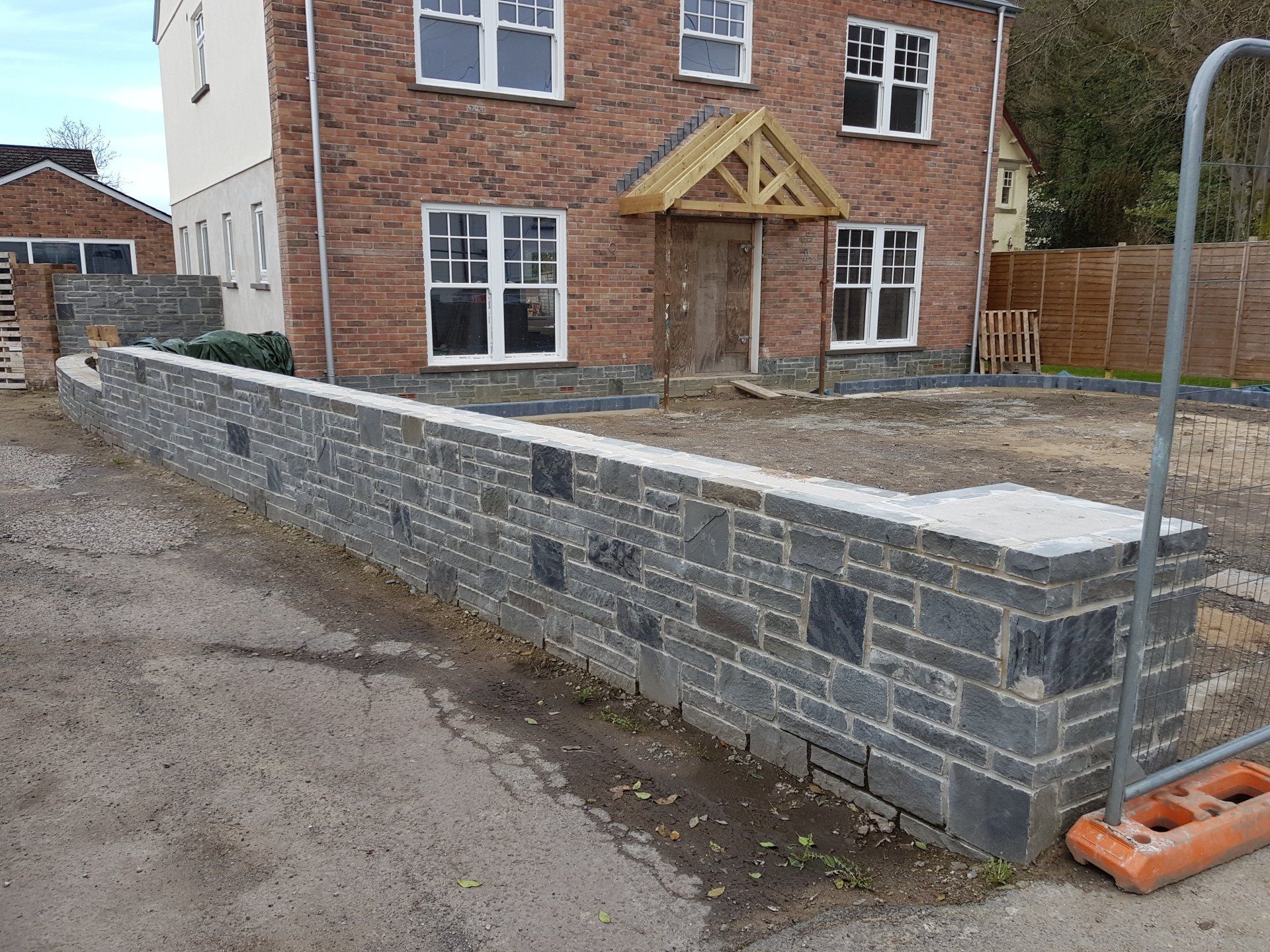 Coursed Welsh Blue Pennant Sandstone | Real Stone Cladding UK