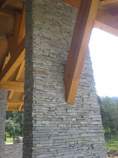 Gloria Silver Coursed Stone - Natural Quartz | Real Stone Cladding UK