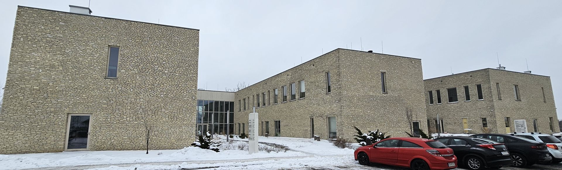 Random Coursed Limestone - Natural Rubble Limestone | Real Stone Cladding