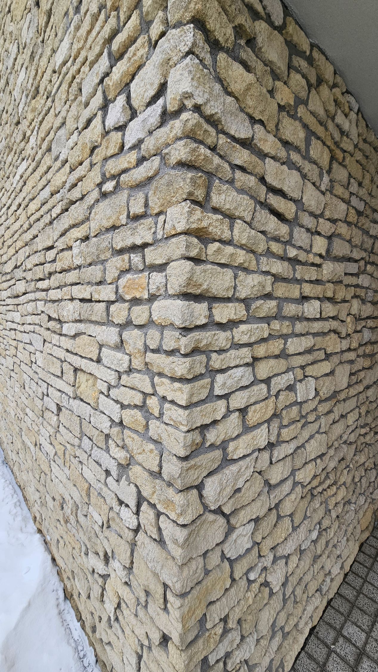 Random Coursed Limestone - Natural Rubble Limestone | Real Stone Cladding