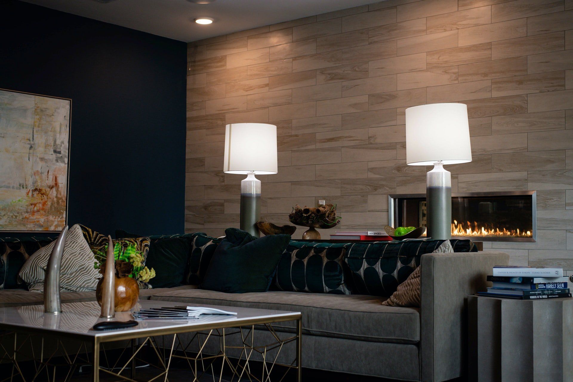 How to install stone cladding?