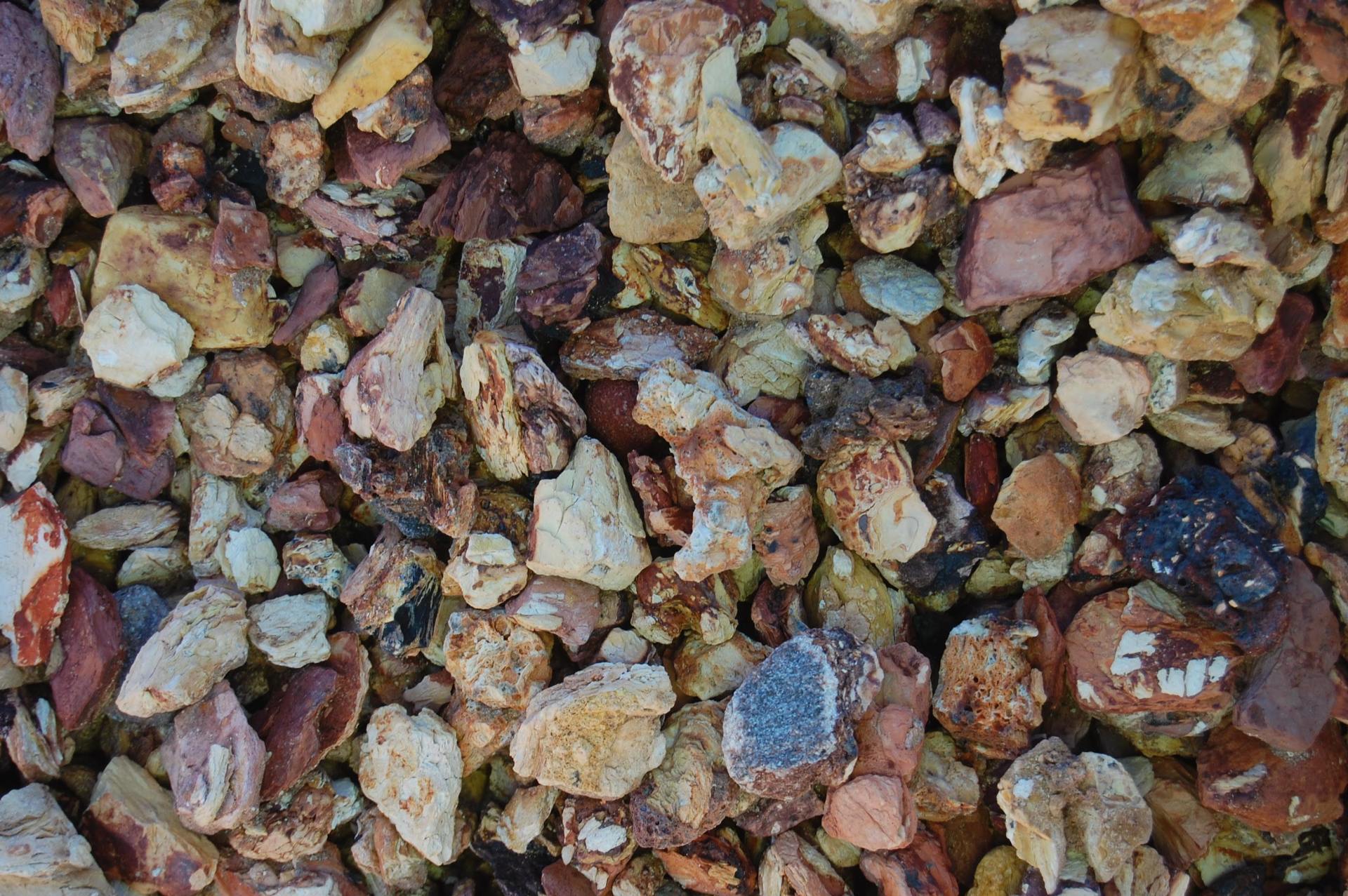 Decorative Stone Experts | Poland, OH | Elliott’s Garden Center