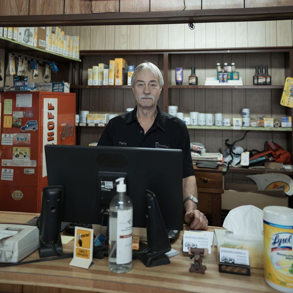 Demerling's Garage - Repairs in Clifford