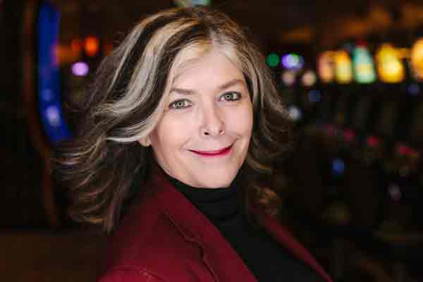 Diana Eaton's Instagram, Twitter & Facebook on IDCrawl