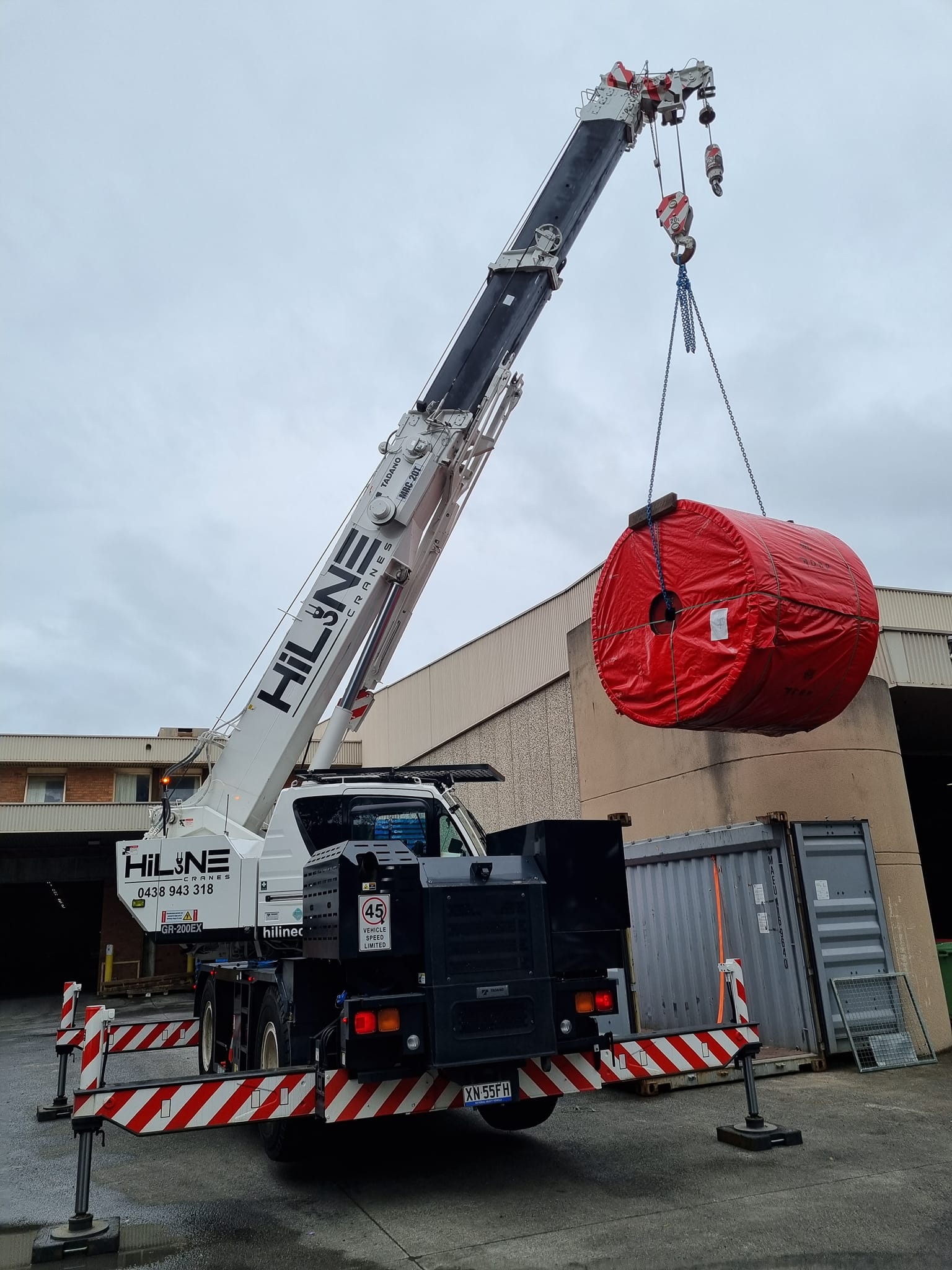 24/7 Mobile Crane Hire Sydney | HiLine Cranes