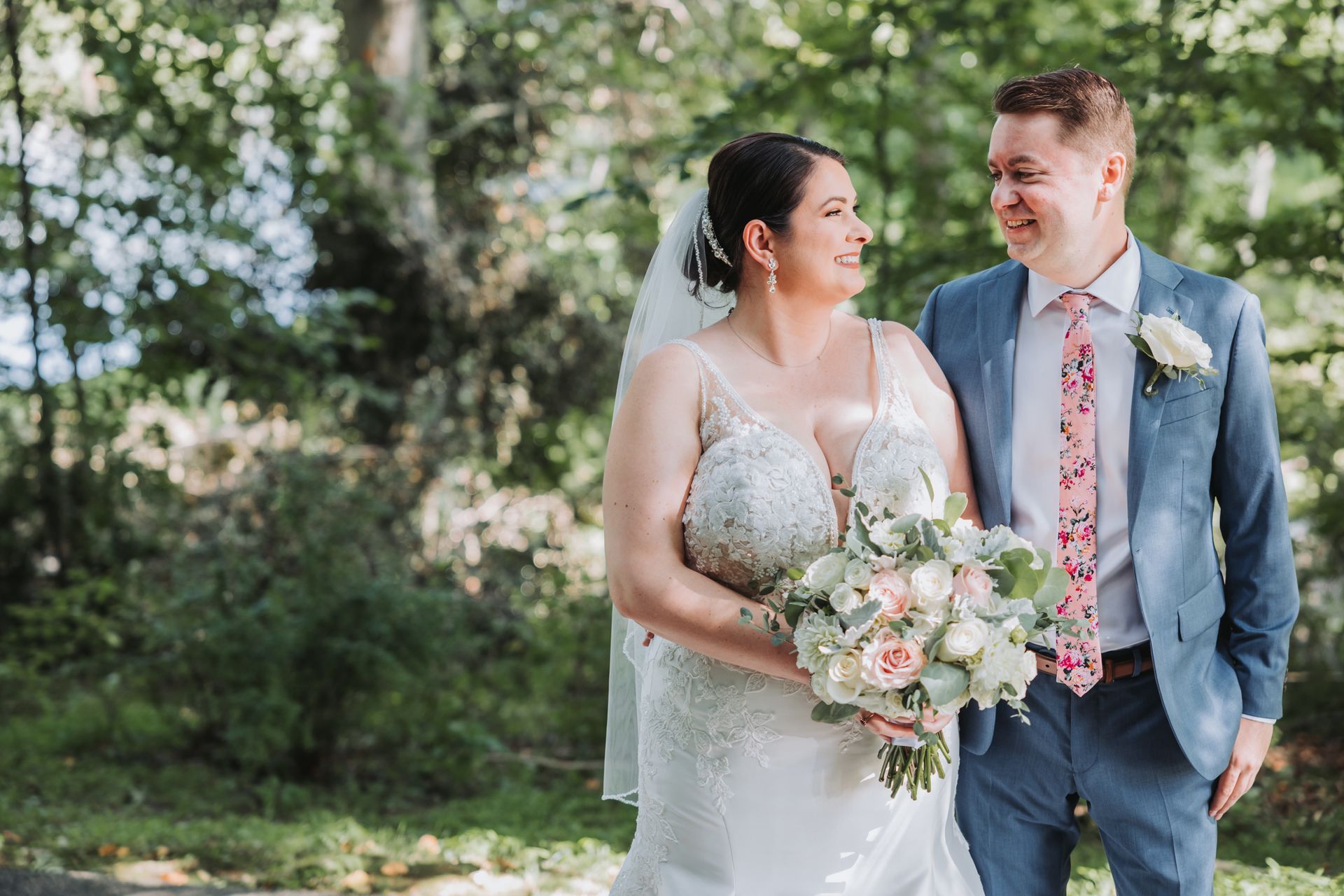 Bride Spotlight: Madeline | The Curvy Bride