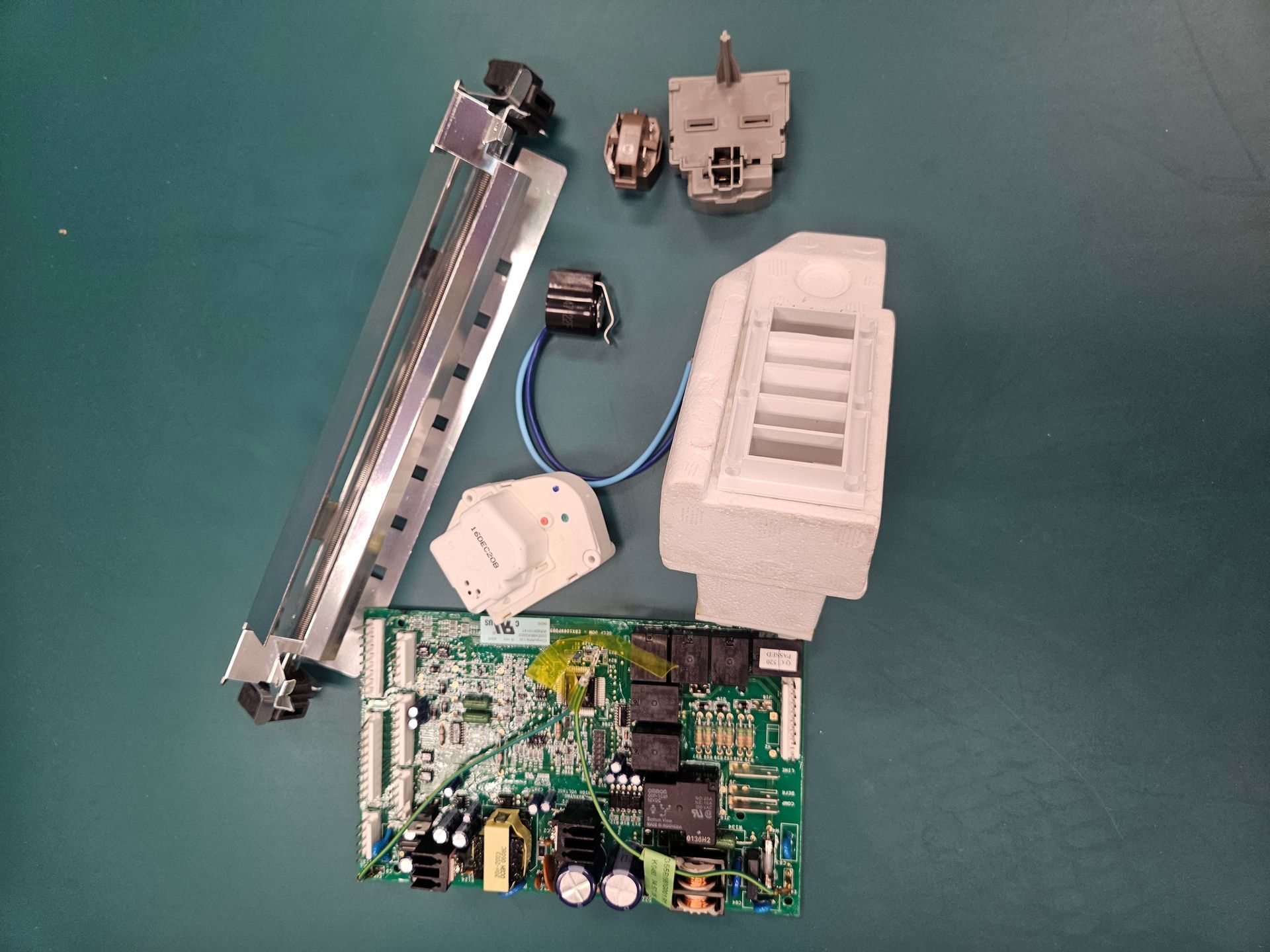 Refrigerator and Freezer Parts in Dallas, TX | Adam the Answerman