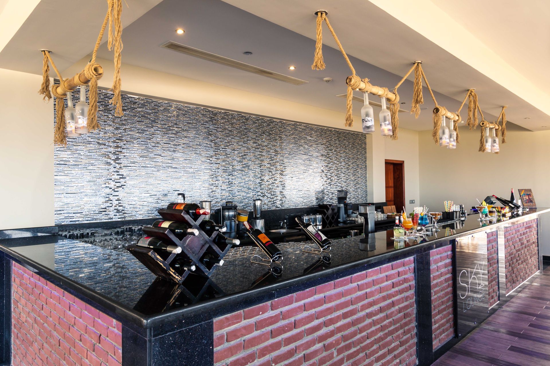 Sky Bar & Chillout Bars at Tropitel Sahl Hasheesh | Elevated Dining ...