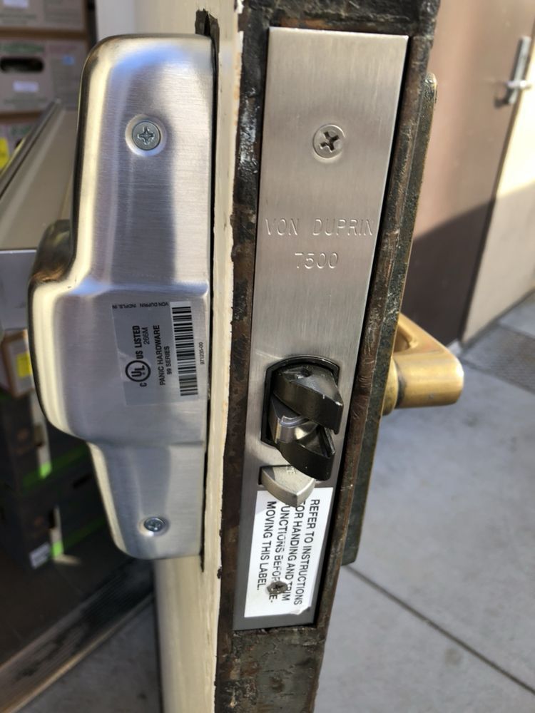 Bay Area Locksmith Experts | Modern Lock & Security