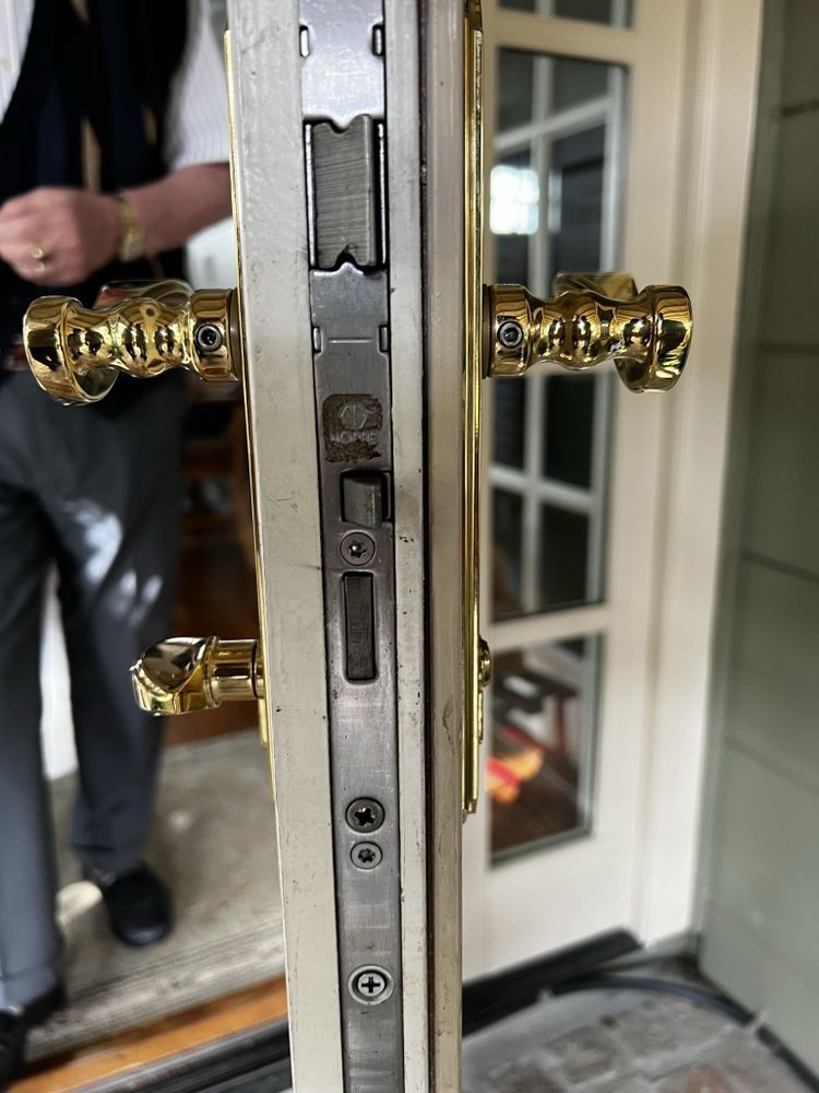 Bay Area Locksmith Experts | Modern Lock & Security