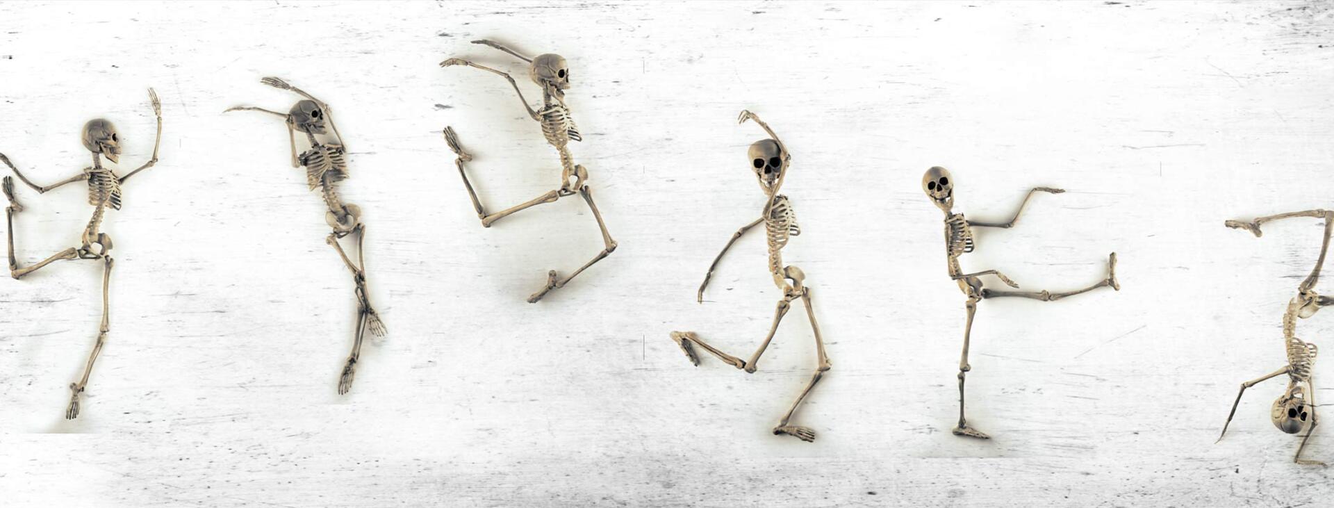 SKELETON STAFF SET GOALS